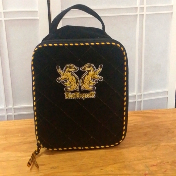 Vera Bradley | Accessories | Harry Potter Hogwarts Lunch Box By Vera ...